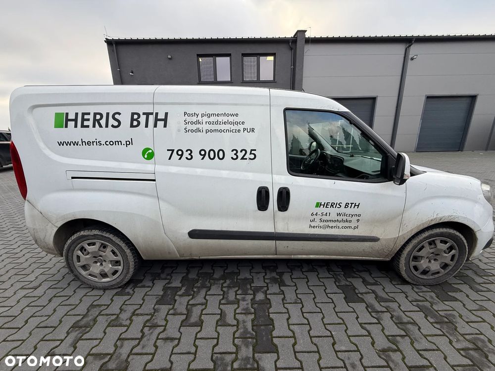 Używany Fiat Doblo Maxi 2016 - 14 000 PLN, 247 563 km - Otomoto.pl