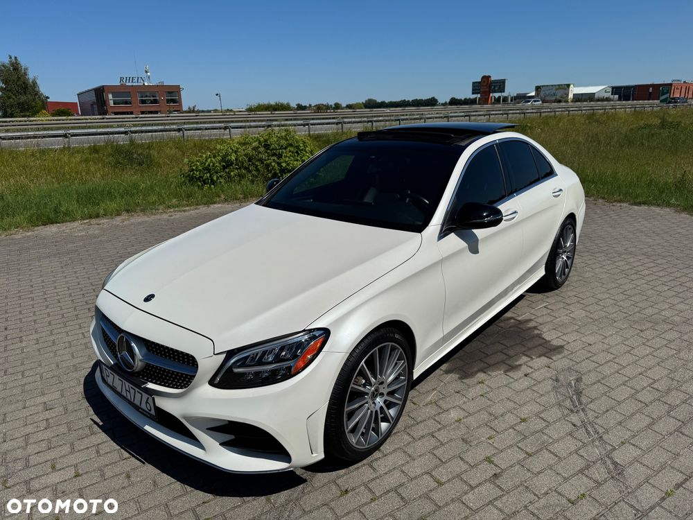 Używany Mercedes-Benz Klasa C 2019 - 120 000 PLN, 59 000 km - Otomoto.pl