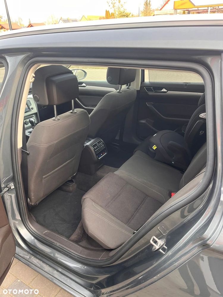 Używany Volkswagen Passat 2016 - 49 900 PLN, 289 000 km - Otomoto.pl