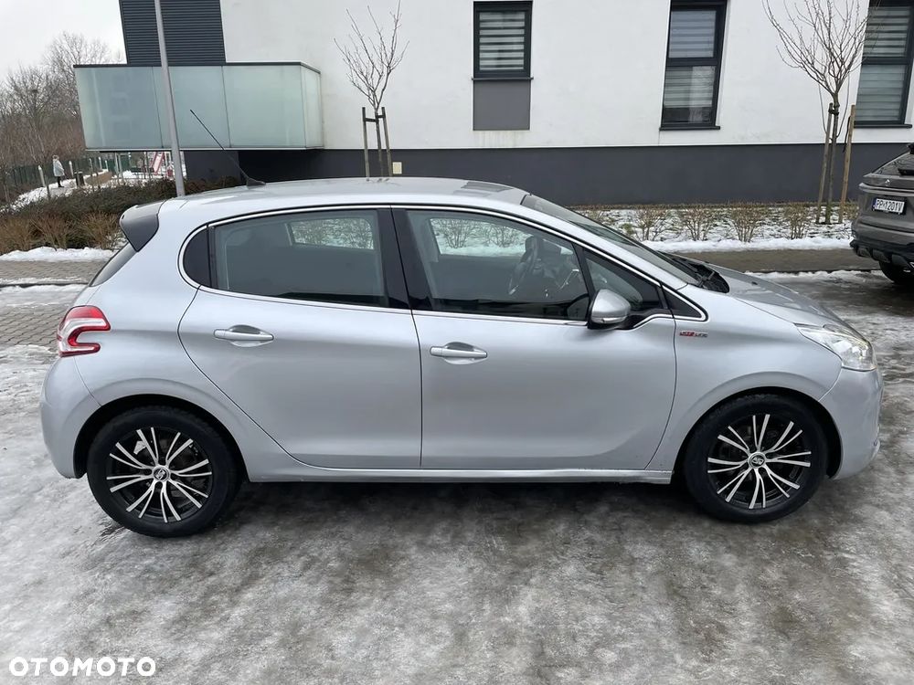 Używany Peugeot 208 2014 - 18 999 PLN, 195 000 km - Otomoto.pl