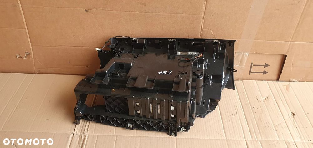 Używany Schowki, półki - 99 PLN - Otomoto.pl