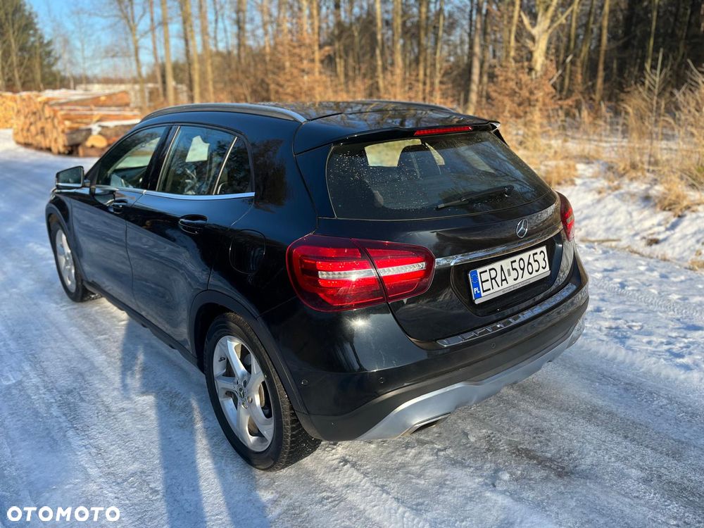 Używany Mercedes-Benz GLA 2017 - 74 500 PLN, 127 000 km - Otomoto.pl