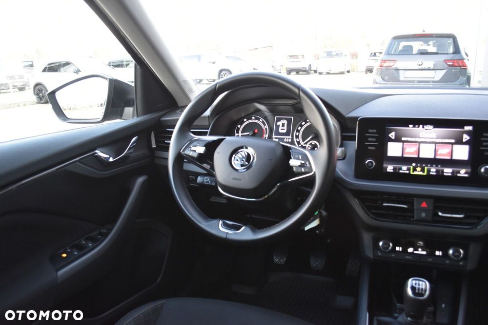 Używany Skoda Kamiq 2023 - 77 900 PLN, 45 241 km - Otomoto.pl