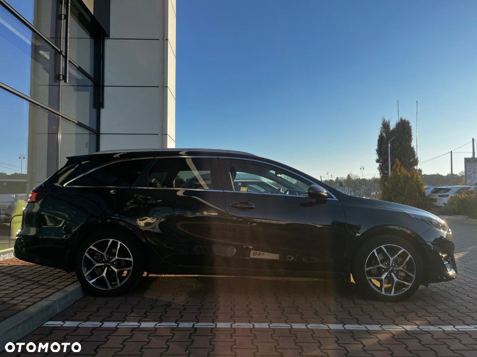 Używany Kia Ceed 2024 - 104 900 PLN, 6 500 km - Otomoto.pl