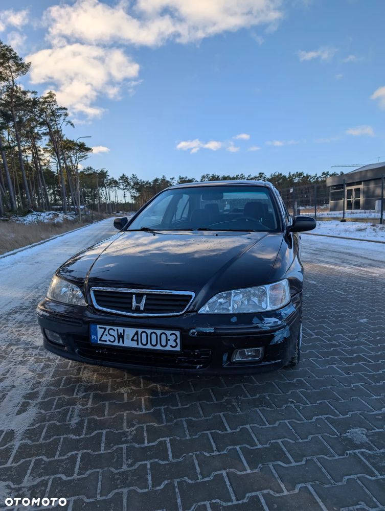 Używany Honda Accord 1999 - 2 700 PLN, 250 000 km - Otomoto.pl