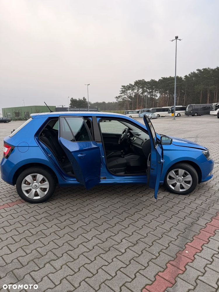Używany Skoda Fabia 2015 - 18 790 PLN, 111 816 km - Otomoto.pl