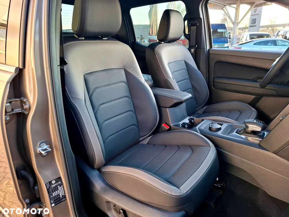 Nowy Volkswagen Amarok 2025 - 305 040 PLN, 11 km - Otomoto.pl