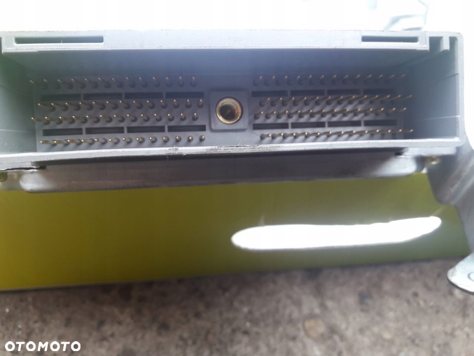 Używany Sterowniki silnika - 90 PLN - Otomoto.pl