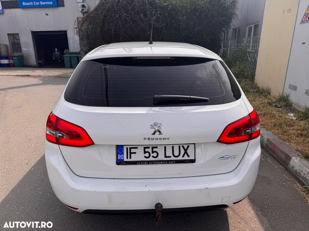 Utilizat Peugeot 308 2019 - 6 900 EUR, 186 069 km - Autovit.ro