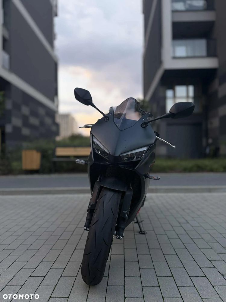 Używany Honda CBR 2025 - 40 999 PLN - Otomoto.pl