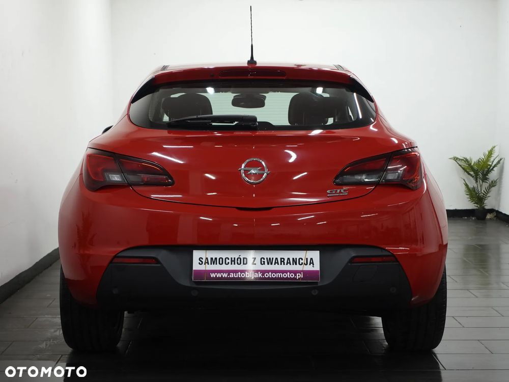 Używany Opel Astra 2013 - 24 900 PLN, 228 475 km - Otomoto.pl