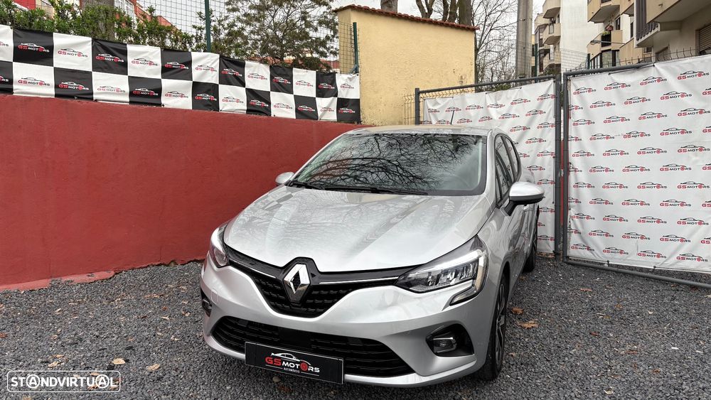 Usado Renault Clio 2020 - 13 400 EUR, 60 500 km - Standvirtual.com