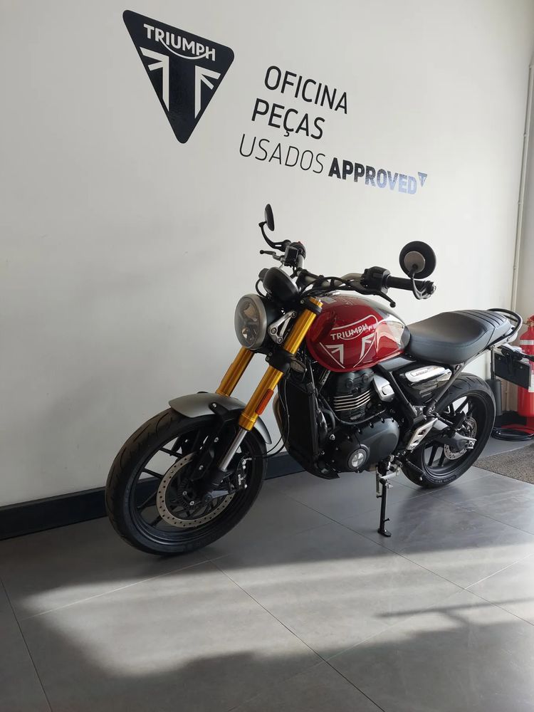 Usado Triumph S 2024 - 5 795 EUR - Standvirtual.com