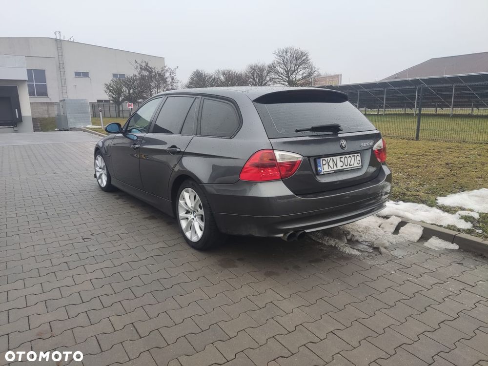 Używany BMW Seria 3 2008 - 15 900 PLN, 328 456 km - Otomoto.pl