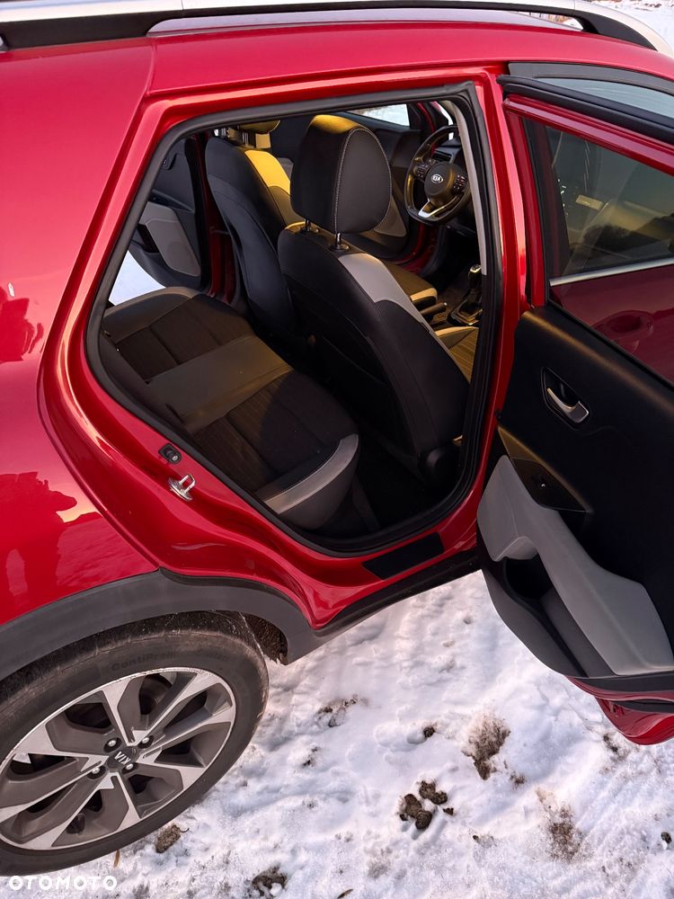 Używany Kia Stonic 2017 - 46 000 PLN, 177 500 km - Otomoto.pl