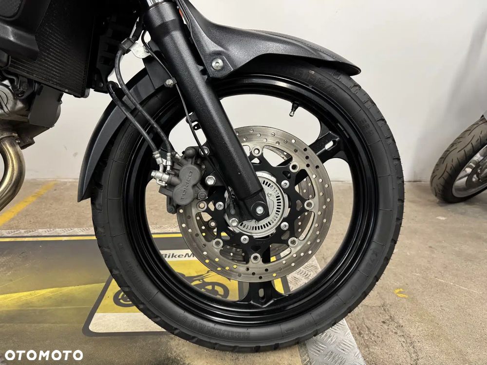 Używany Suzuki DL 2014 - 22 900 PLN - Otomoto.pl