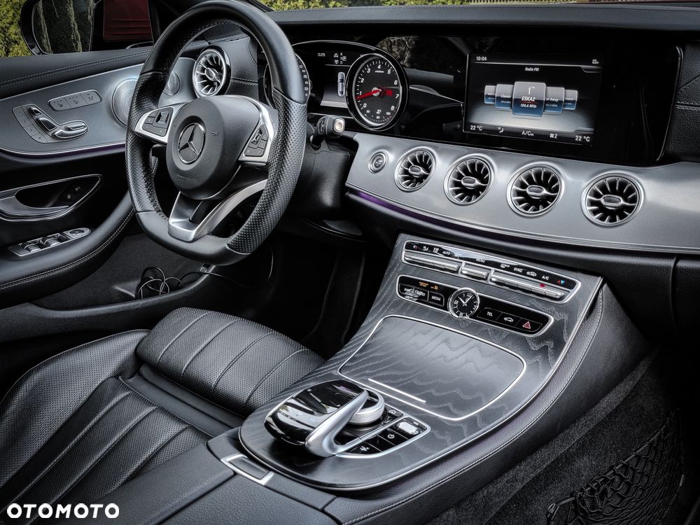 Używany Mercedes-Benz Klasa E 2018 - 159 900 PLN, 44 000 km - Otomoto.pl