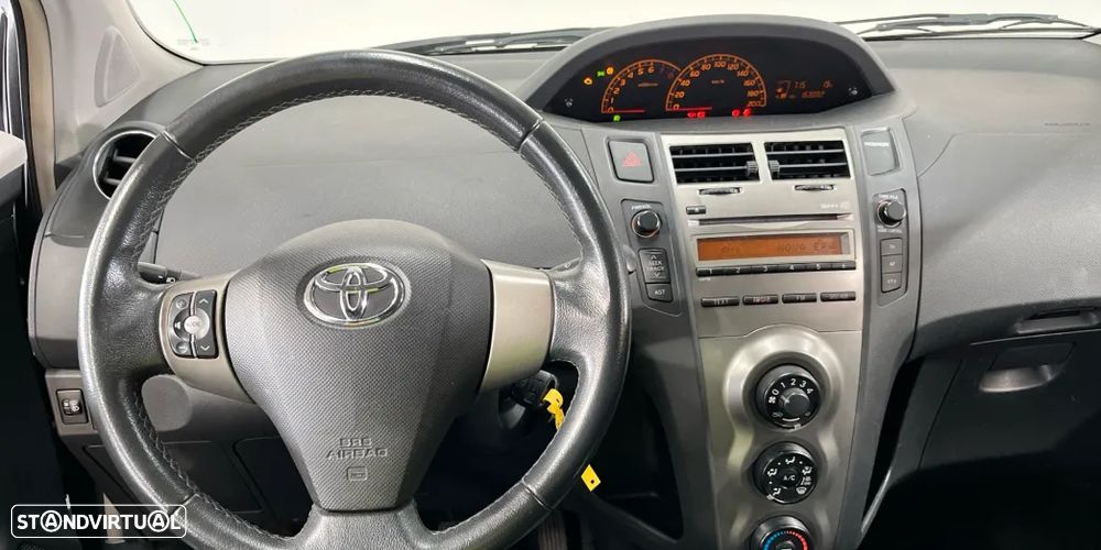 Usado Toyota Yaris 2008 - 3 990 EUR, 179 000 km - Standvirtual.com