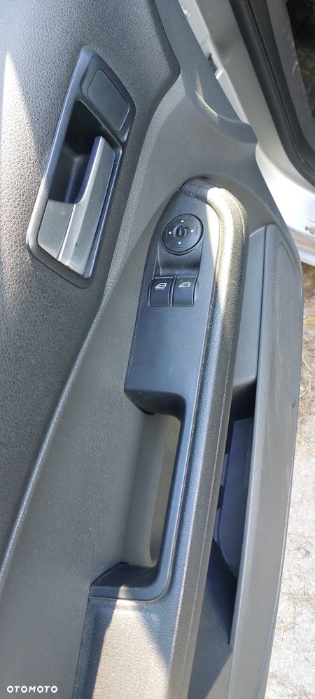 Używany Ford Focus C-Max 2007 - 1 900 PLN, 282 452 km - Otomoto.pl