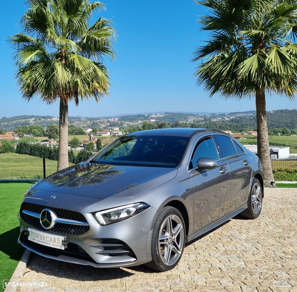 Usado Mercedes-Benz A 250 Limousine 2020 - 29 980 EUR, 119 000 km ...