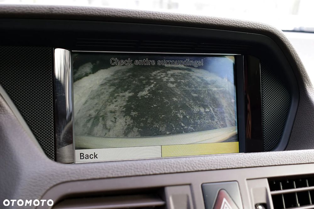 Używany Mercedes-Benz Klasa E 2012 - 59 900 PLN, 249 900 km - Otomoto.pl