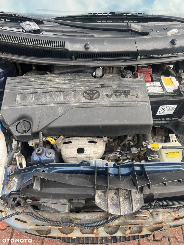 Używany Toyota Yaris 2011 - 4 500 PLN, 142 948 km - Otomoto.pl