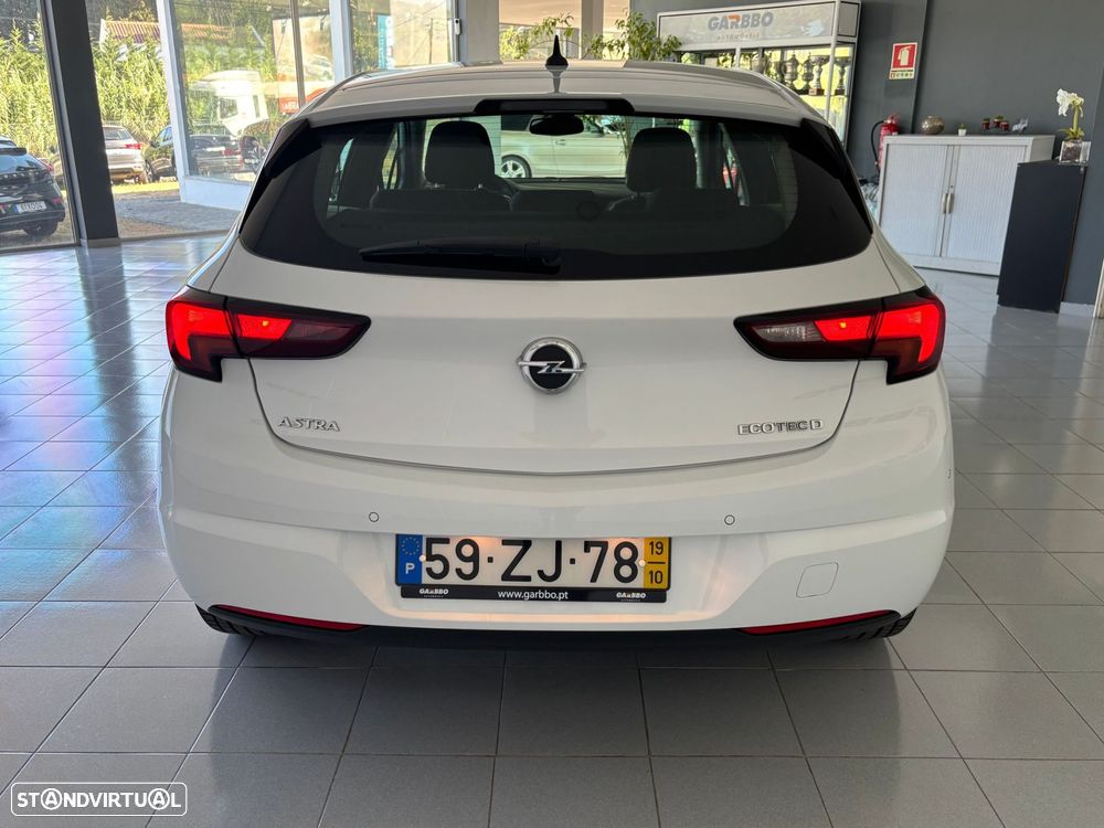 Usado Opel Astra 2019 - 14 950 EUR, 107 000 km - Standvirtual.com