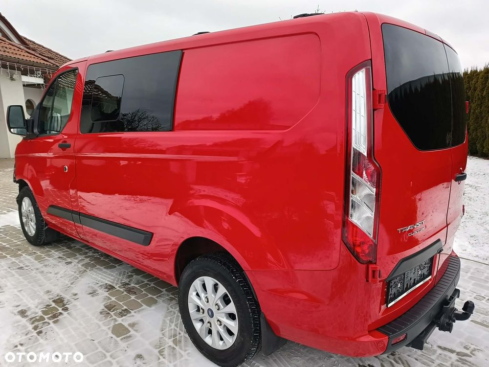 Używany Ford CUSTOM 2023 - 57 000 PLN, 14 000 km - Otomoto.pl