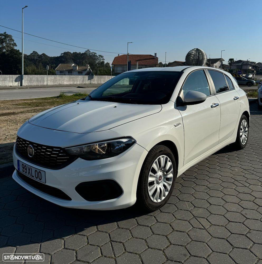 Usado Fiat Tipo 2019 - 10 900 EUR, 118 613 km - Standvirtual.com