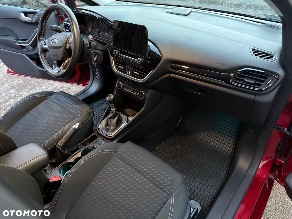 Używany Ford Fiesta 2018 - 39 500 PLN, 55 000 km - Otomoto.pl