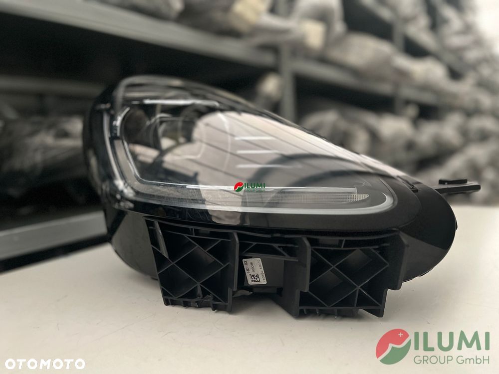 Używany Lampy przednie - 7 318,50 PLN - Otomoto.pl