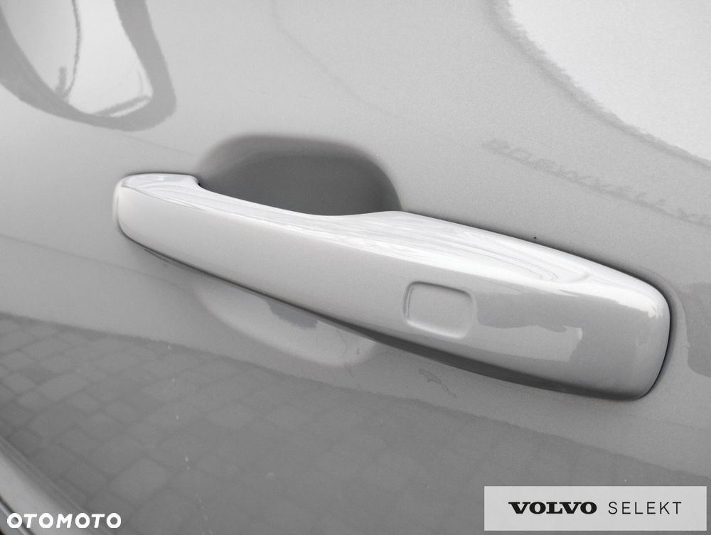 Używany Volvo XC 60 2025 - 309 900 PLN, 1 900 km - Otomoto.pl