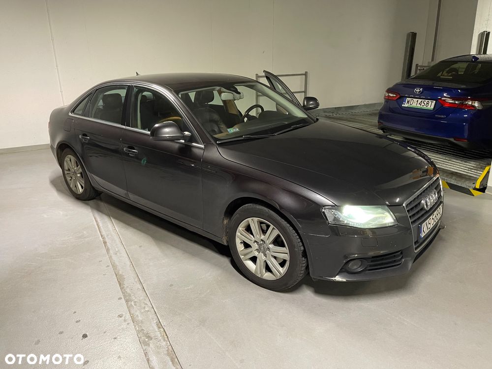 Używany Audi A4 Limousine 2007 - 23 000 PLN, 299 000 km - Otomoto.pl