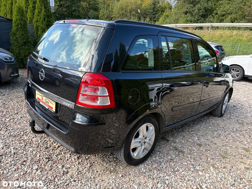 Używany Opel Zafira 2012 - 17 900 PLN, 237 000 km - Otomoto.pl