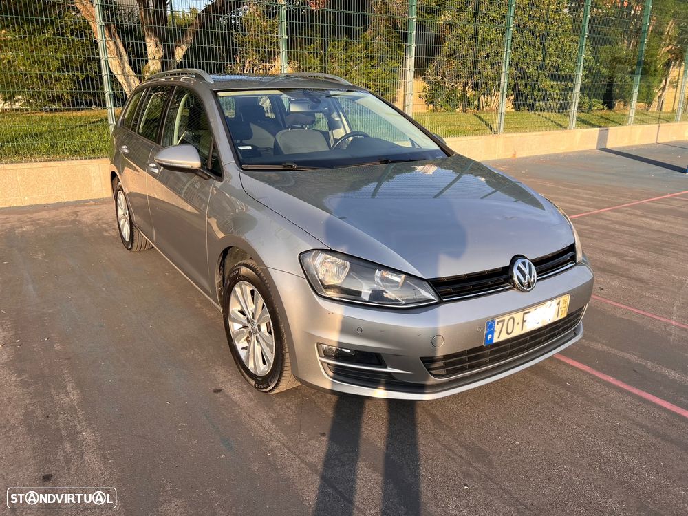 Usado VW Golf Variant 2016 - 8 000 EUR, 255 000 km - Standvirtual.com