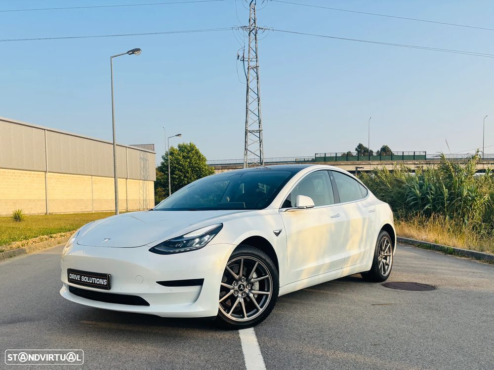 Usado Tesla Model 3 2020 - 23 900 EUR, 68 000 km - Standvirtual.com