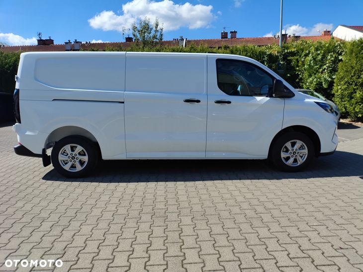 Nowy Ford TRANSIT CUSTOM VAN 2025 - 144 500 PLN, 5 km - Otomoto.pl