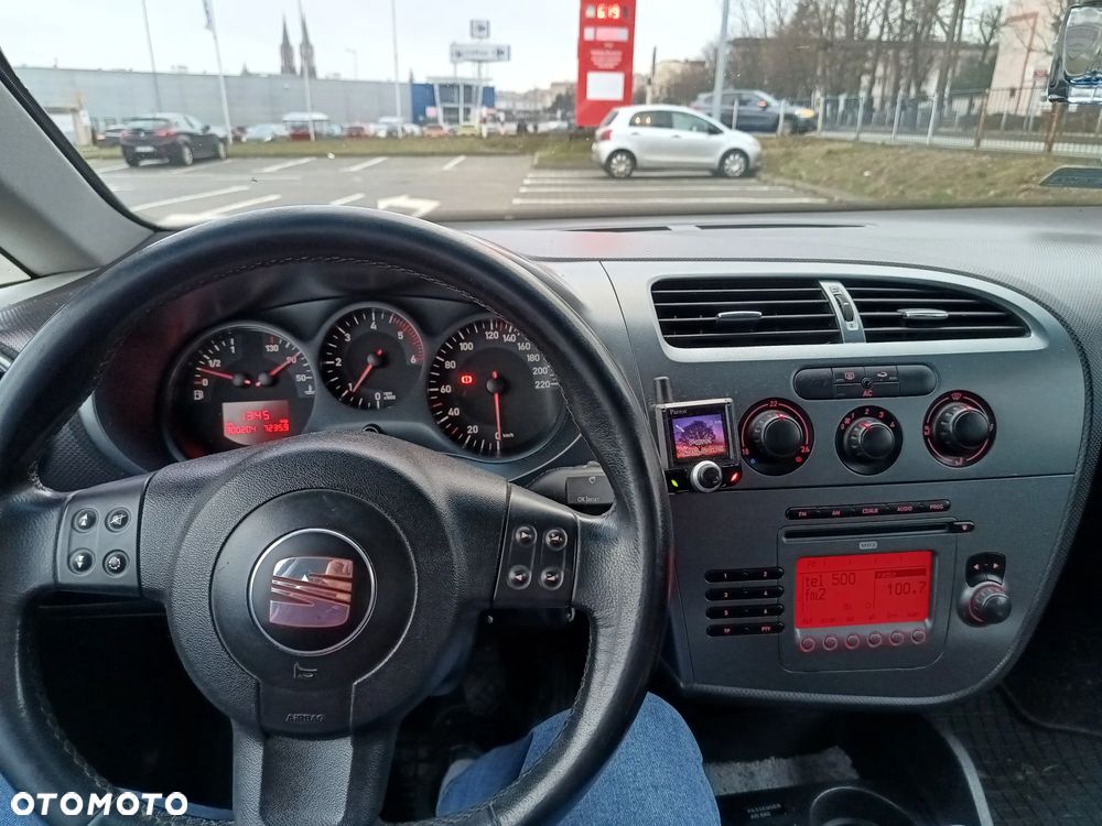 Używany Seat Leon 2007 - 9 500 PLN, 300 204 km - Otomoto.pl