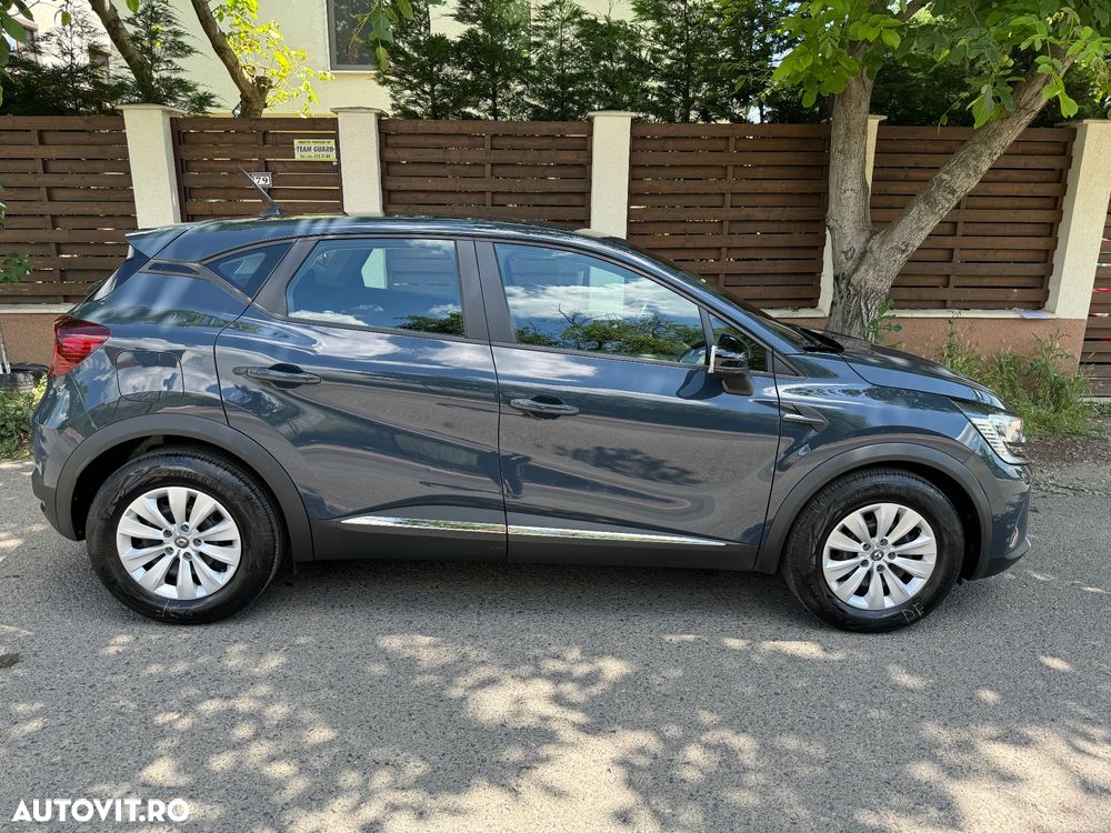 Utilizat Renault Captur 2020 - 13 990 EUR, 63 900 km - Autovit.ro