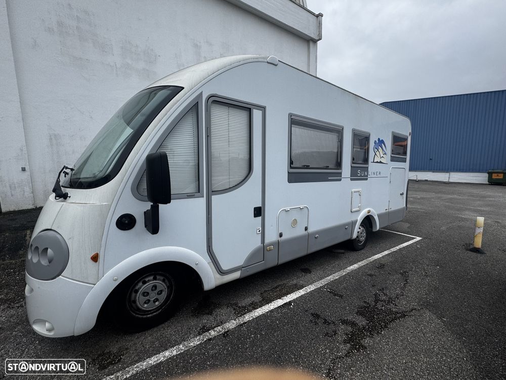 Usado Knaus Sun Liner 2004 - 37 500 EUR - Standvirtual.com