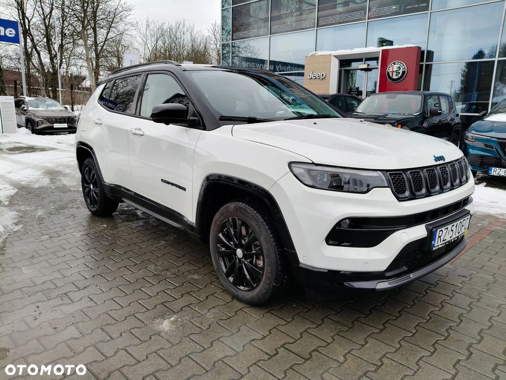 Używany Jeep Compass 2023 - 124 900 PLN, 10 421 km - Otomoto.pl