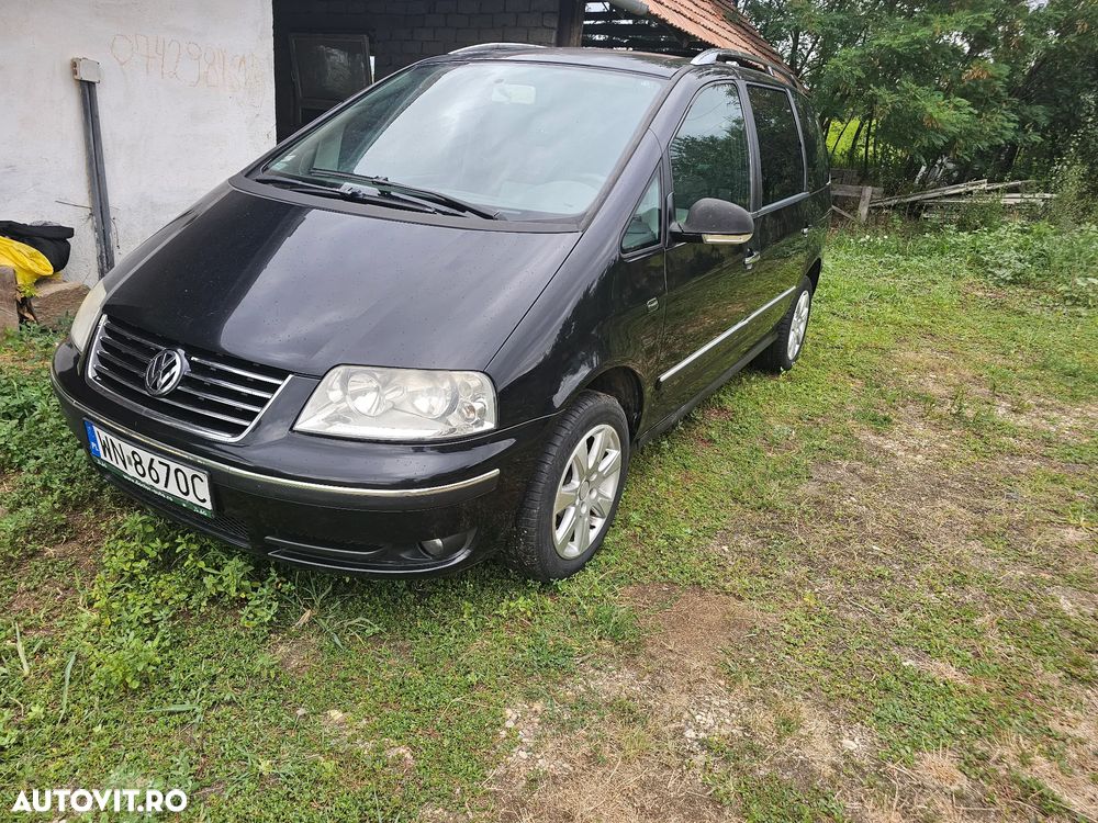 Utilizat Volkswagen Sharan 2007 - 2 500 EUR, 235 780 km - Autovit.ro