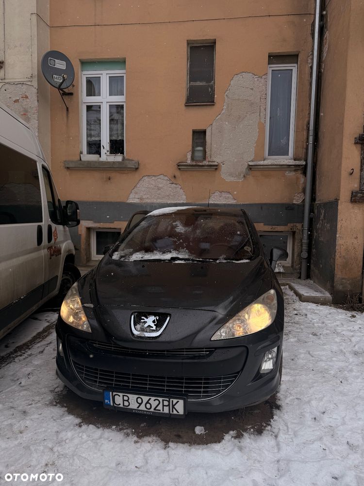 Używany Peugeot 308 2008 - 9 500 PLN, 244 893 km - Otomoto.pl