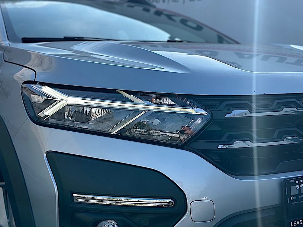 Utilizat Dacia Sandero Stepway 2022 - 12 999,56 EUR, 64 000 km - Autovit.ro