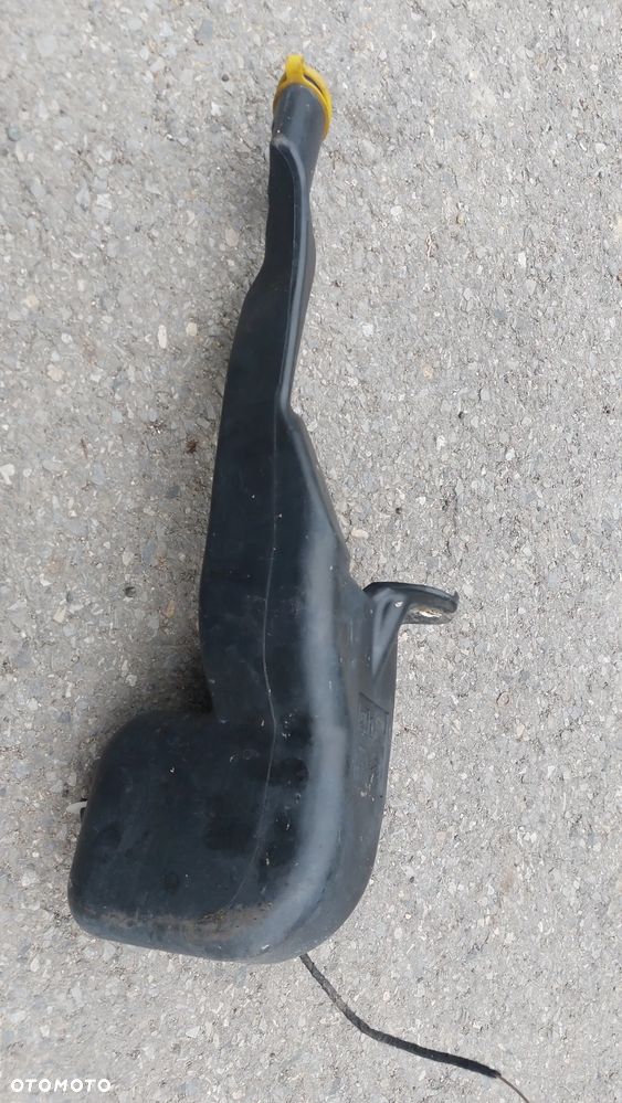 Używany Zbiorniki płynu do spryskiwaczy - 60 PLN - Otomoto.pl