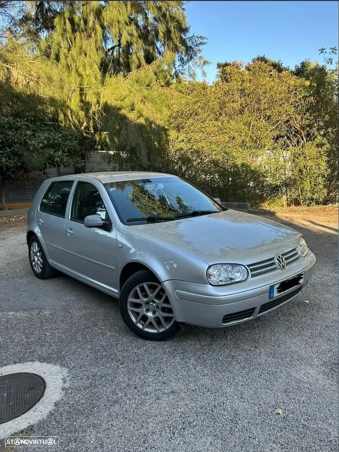 Usado VW Golf 2000 - 3 500 EUR, 270 000 km - Standvirtual.com