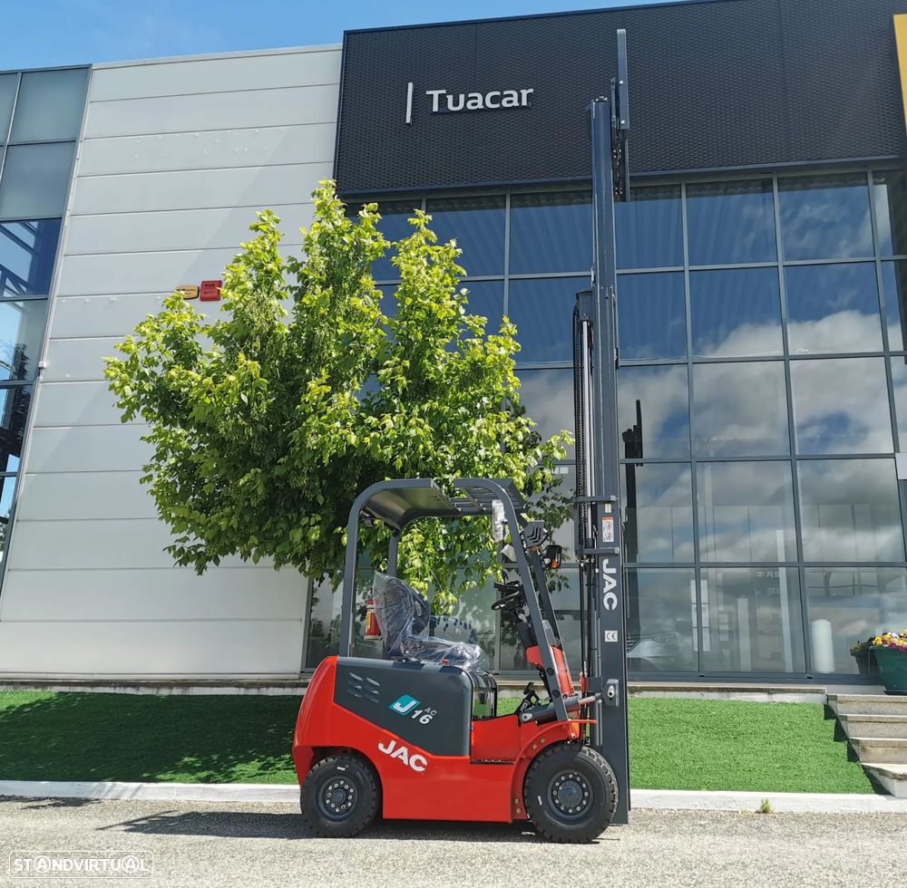 Usado JAC Empilhador Elétrico CPD 16 2024 - 23 247 EUR, - Standvirtual.com