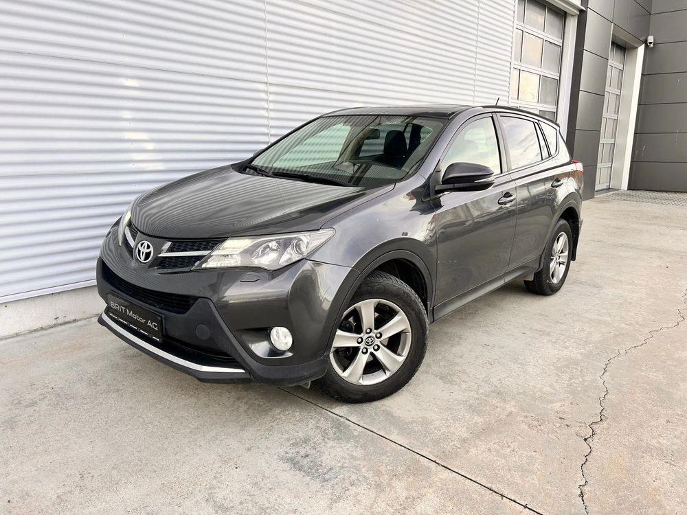 Utilizat Toyota RAV4 2015 - 14 756 EUR, 350 708 km - Autovit.ro