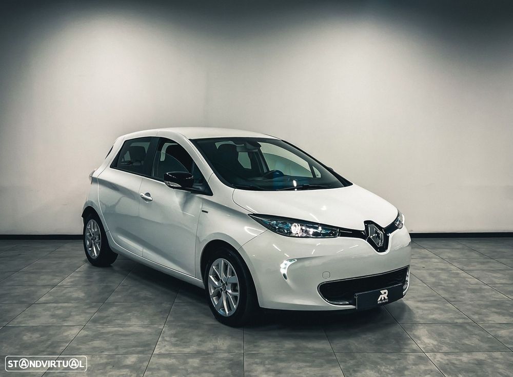 Usado Renault Zoe 2020 - 12 900 EUR, 18 000 km - Standvirtual.com