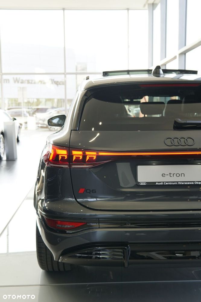 Używany Audi Q6 e-tron 2024 - 299 999 PLN, 3 772 km - Otomoto.pl